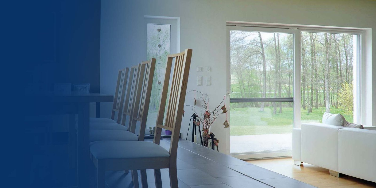 Puerta balconera PVC Kömmerling76 Xtrem | Finespai